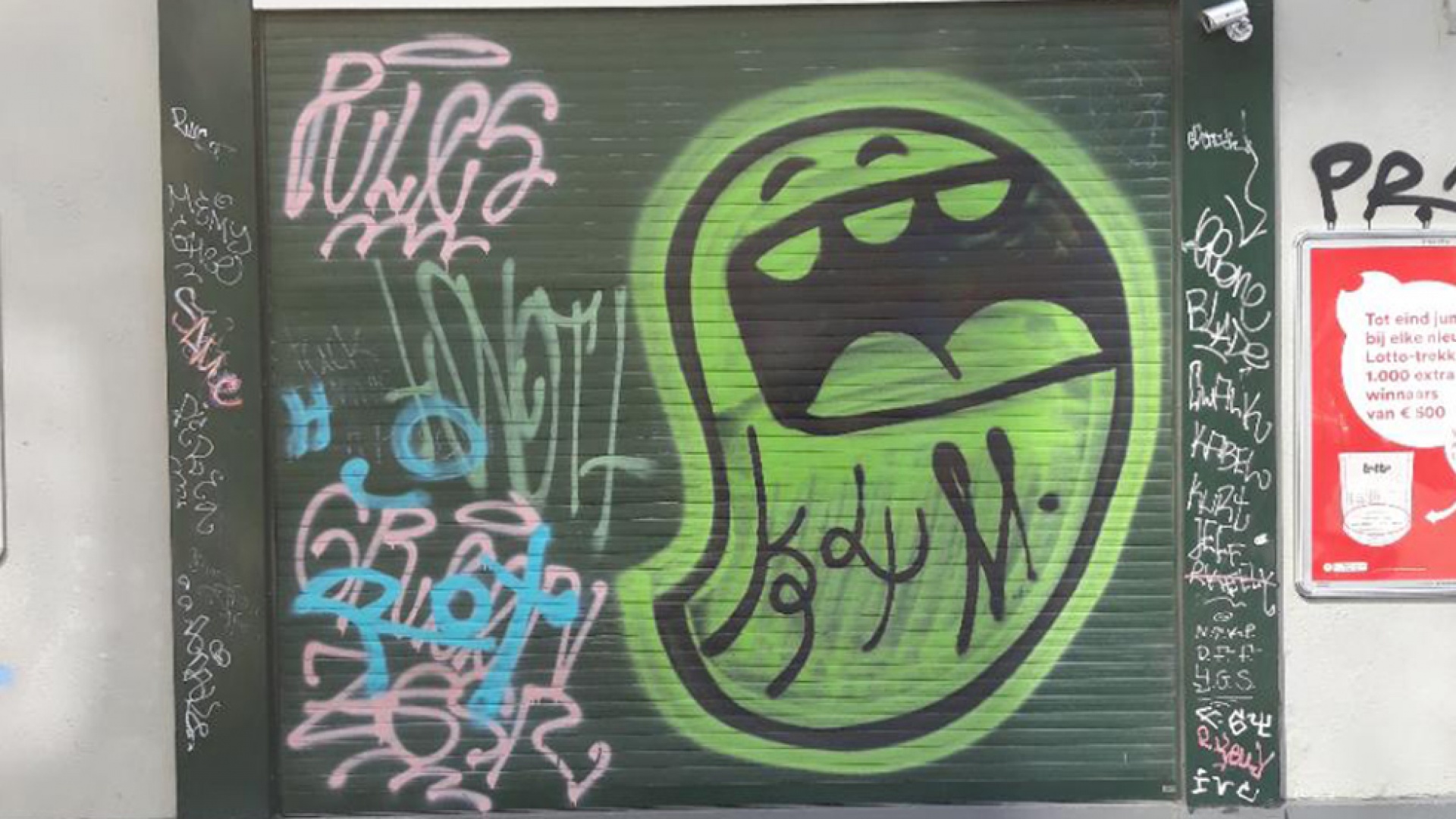 Throw Up Graffiti